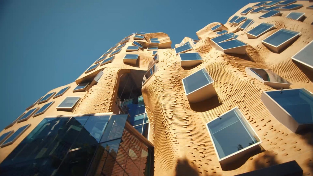 How Did They Build That? returns for season 4 on Paramount ...